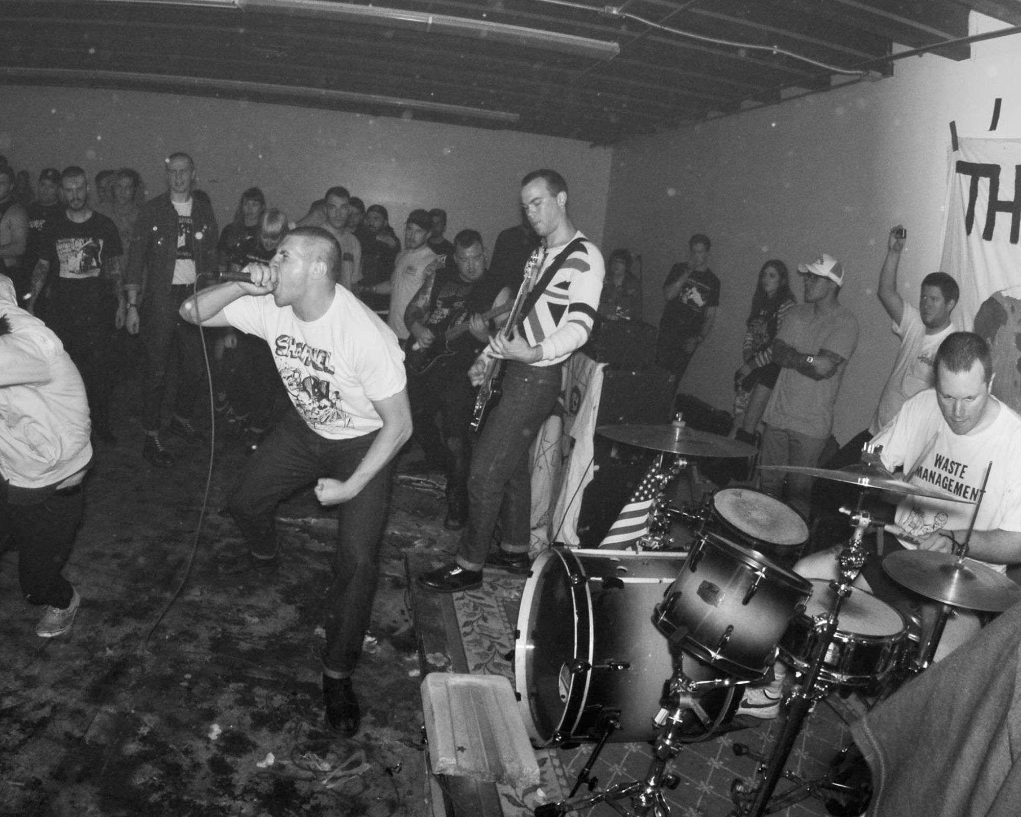 The Flex – IEPER HARDCORE FEST